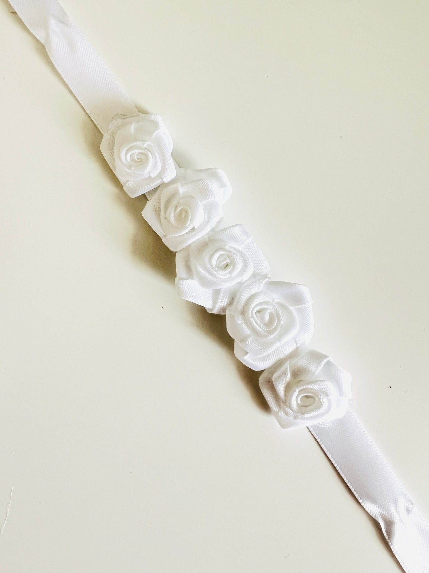 Bun Wrap - White Roses - THE COLLECTIVE DANCEWEAR